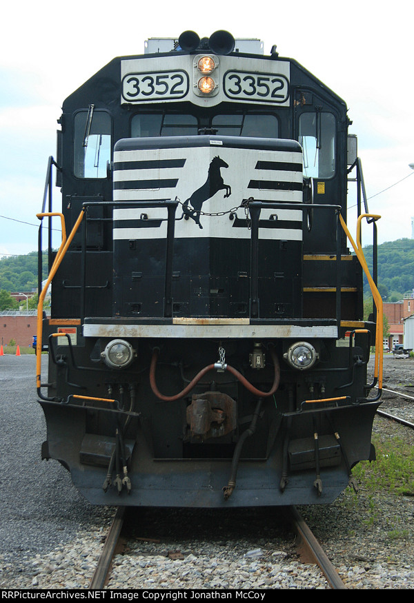 NS 3352